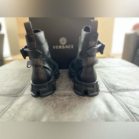 Versace | Shoes | Versace Greca Labyrinth Leather Boots Black 435 ...